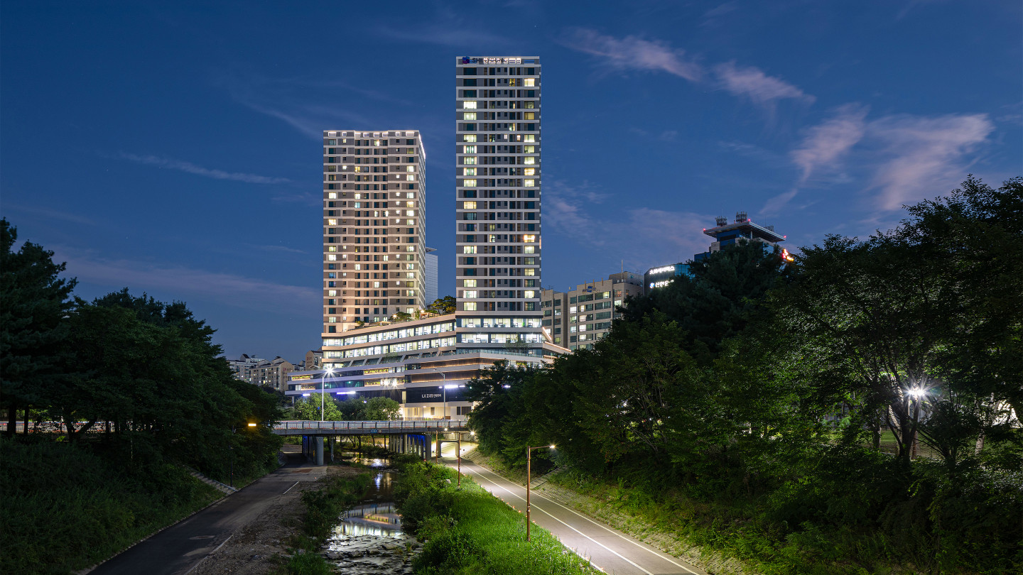 BUNDANG TWIN TOWERS - URBAN AGENCY